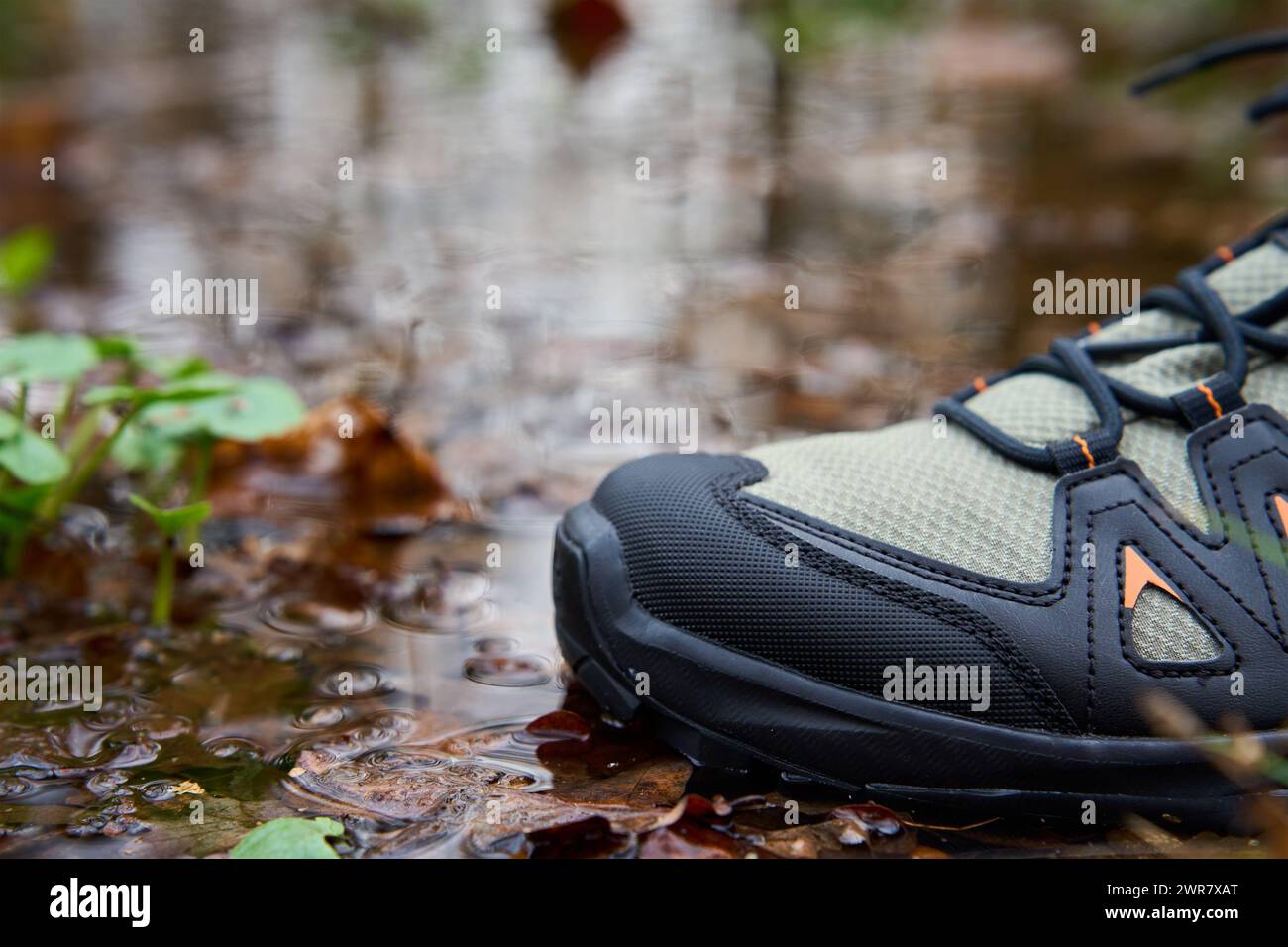 Puddle floor sports hi-res stock photography and images - Alamy
