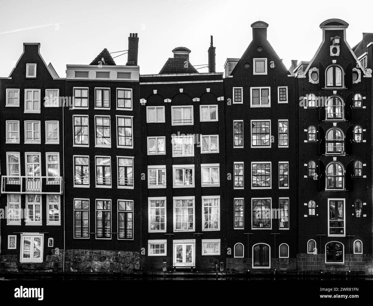 The dancing houses amsterdam hi-res stock photography and images - Alamy
