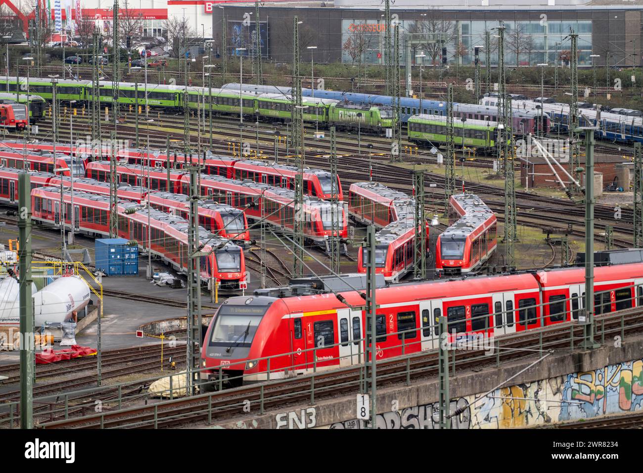 DB Regio stabling facility in Cologne Deutzerfeld, where suburban ...