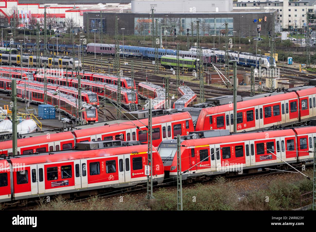 DB Regio stabling facility in Cologne Deutzerfeld, where suburban ...