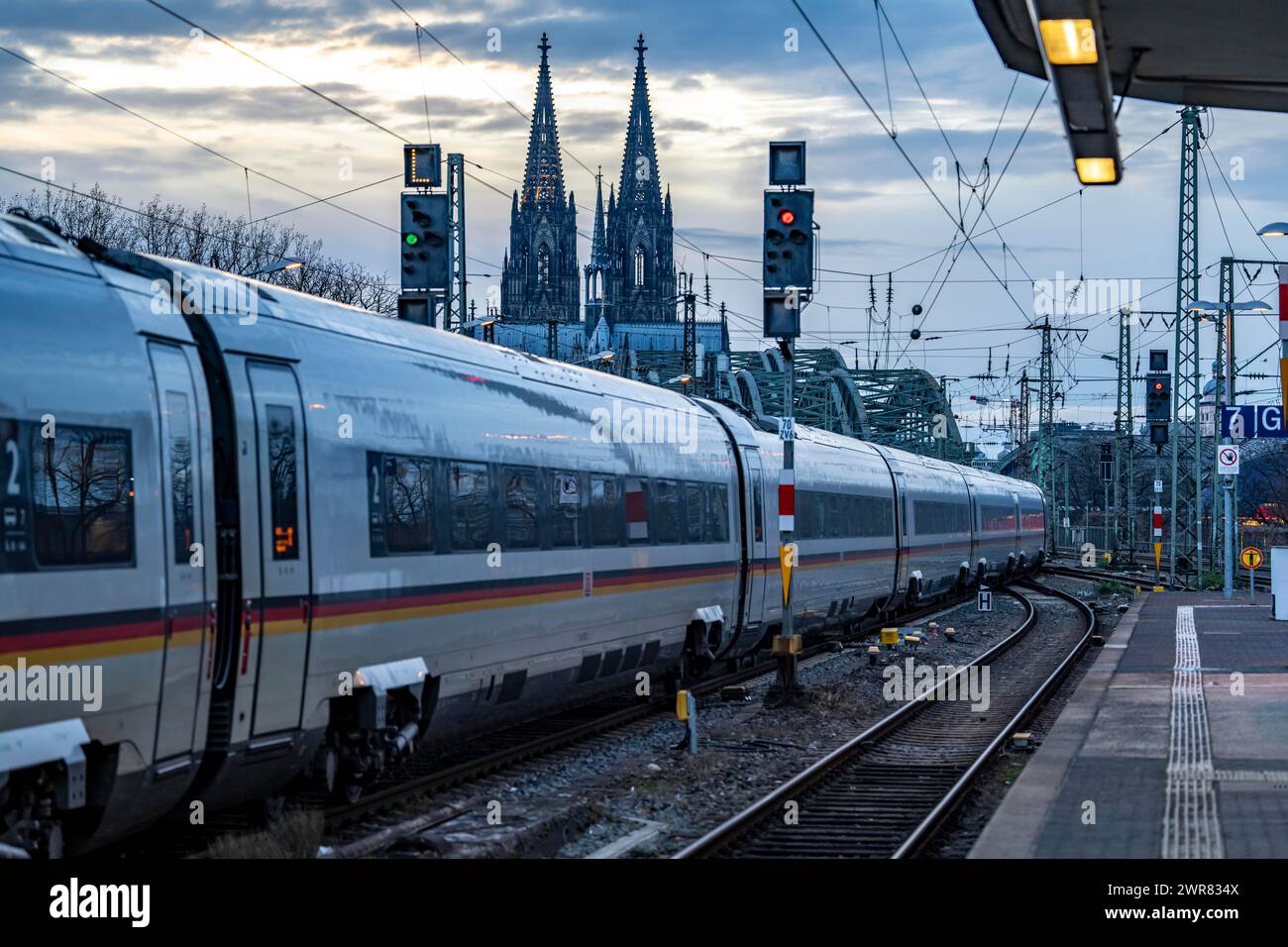 ICE train on the track in front of Cologne Central Station ...