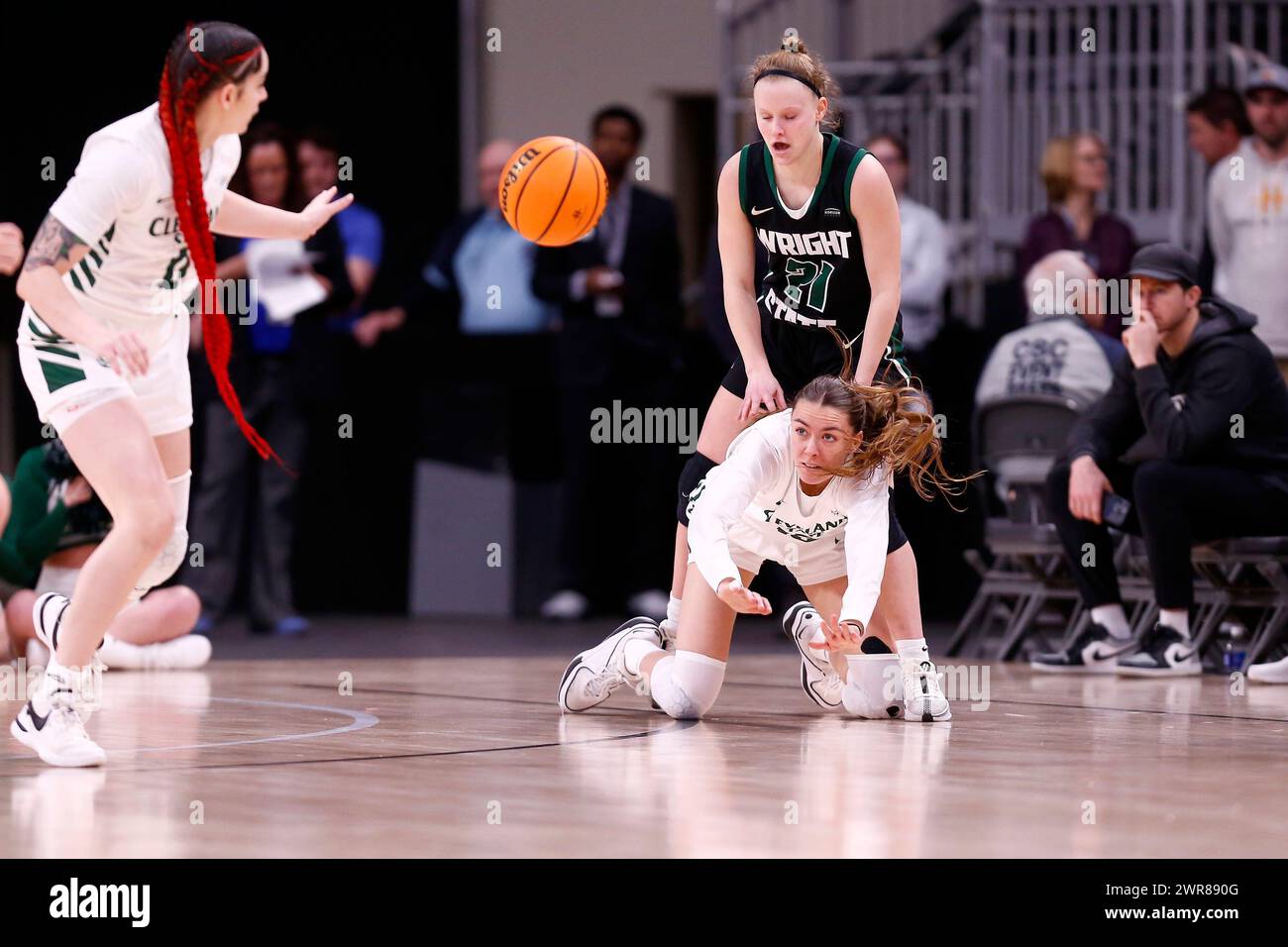 INDIANAPOLIS, IN - MARCH 11: Cleveland State Vikings forward Jordana ...