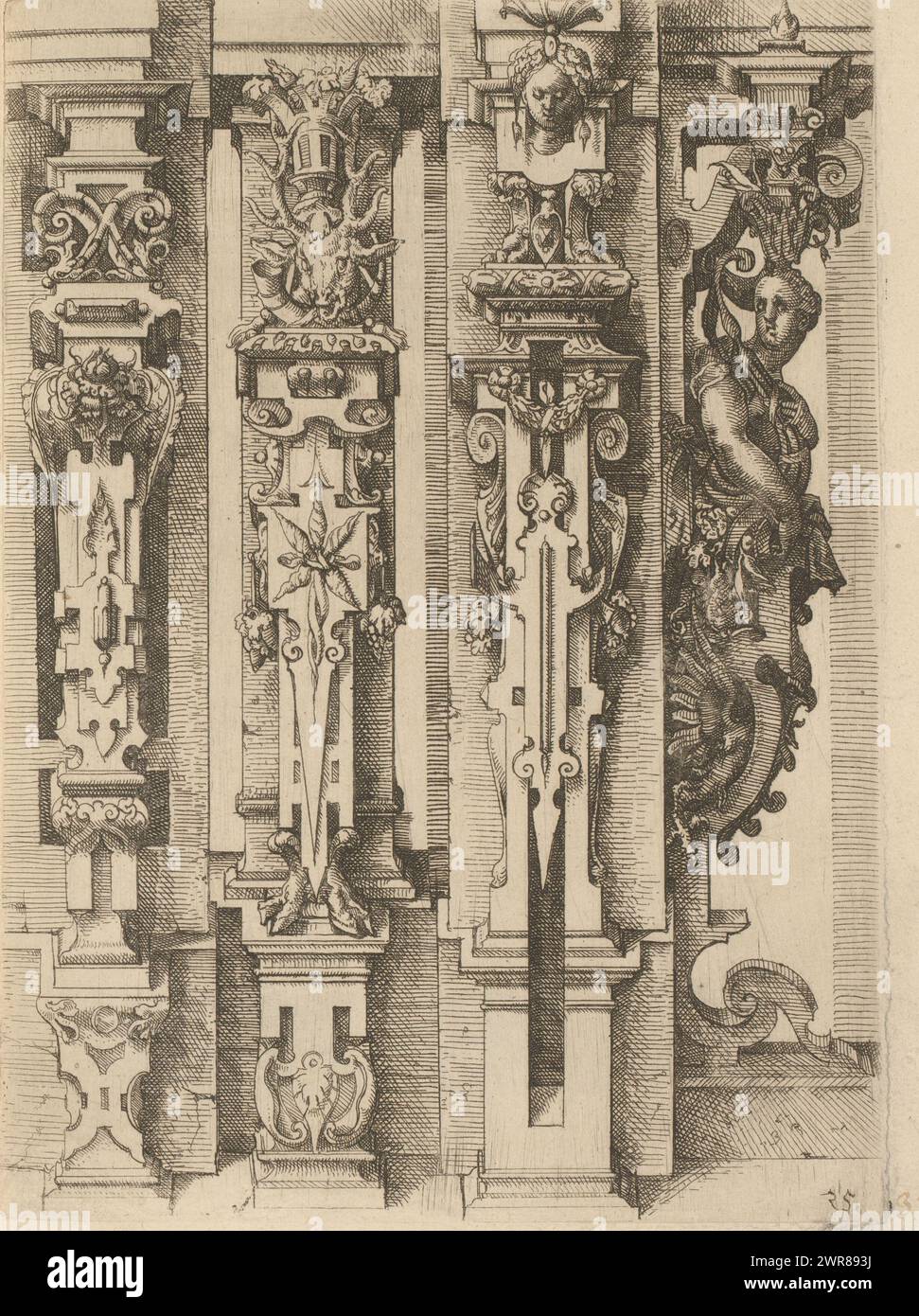 Four corinthian pilasters decorated hi-res stock photography and images ...