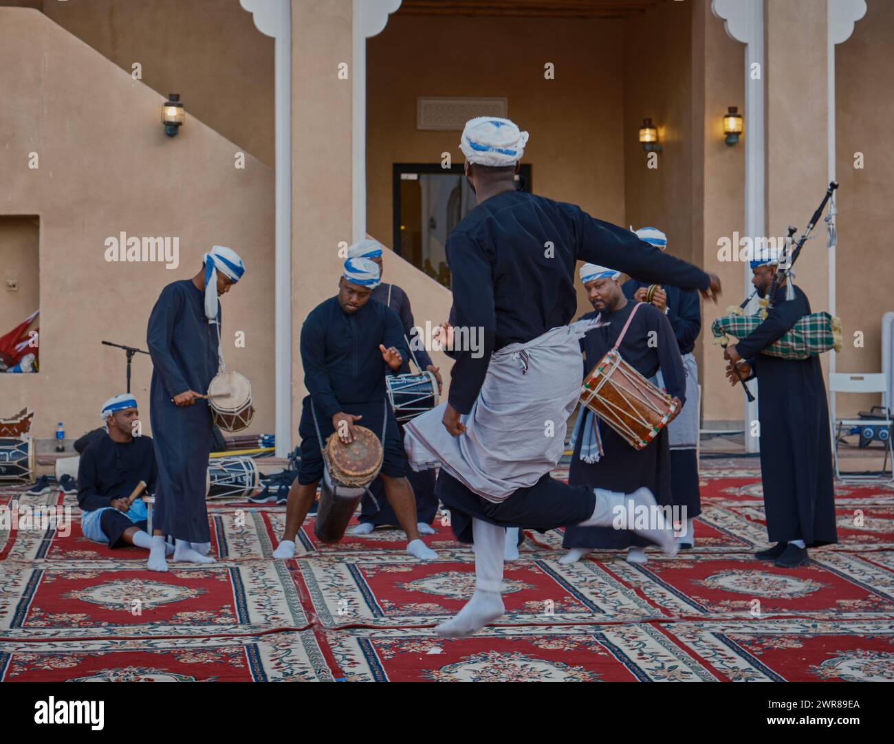 Oman traditional folklore dance (Ardah dance) live performance in ...