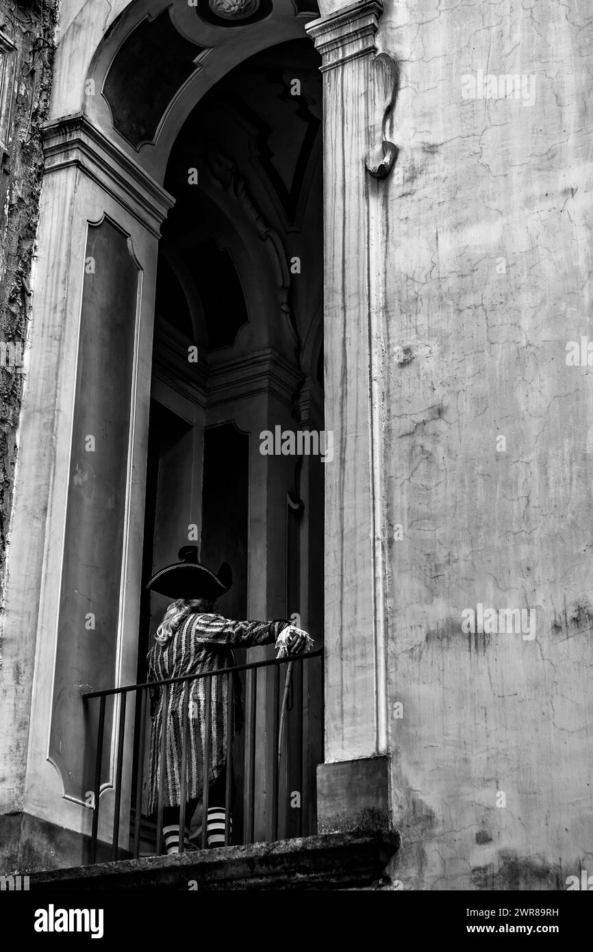 Italian balcony with street hi-res stock photography and images - Alamy