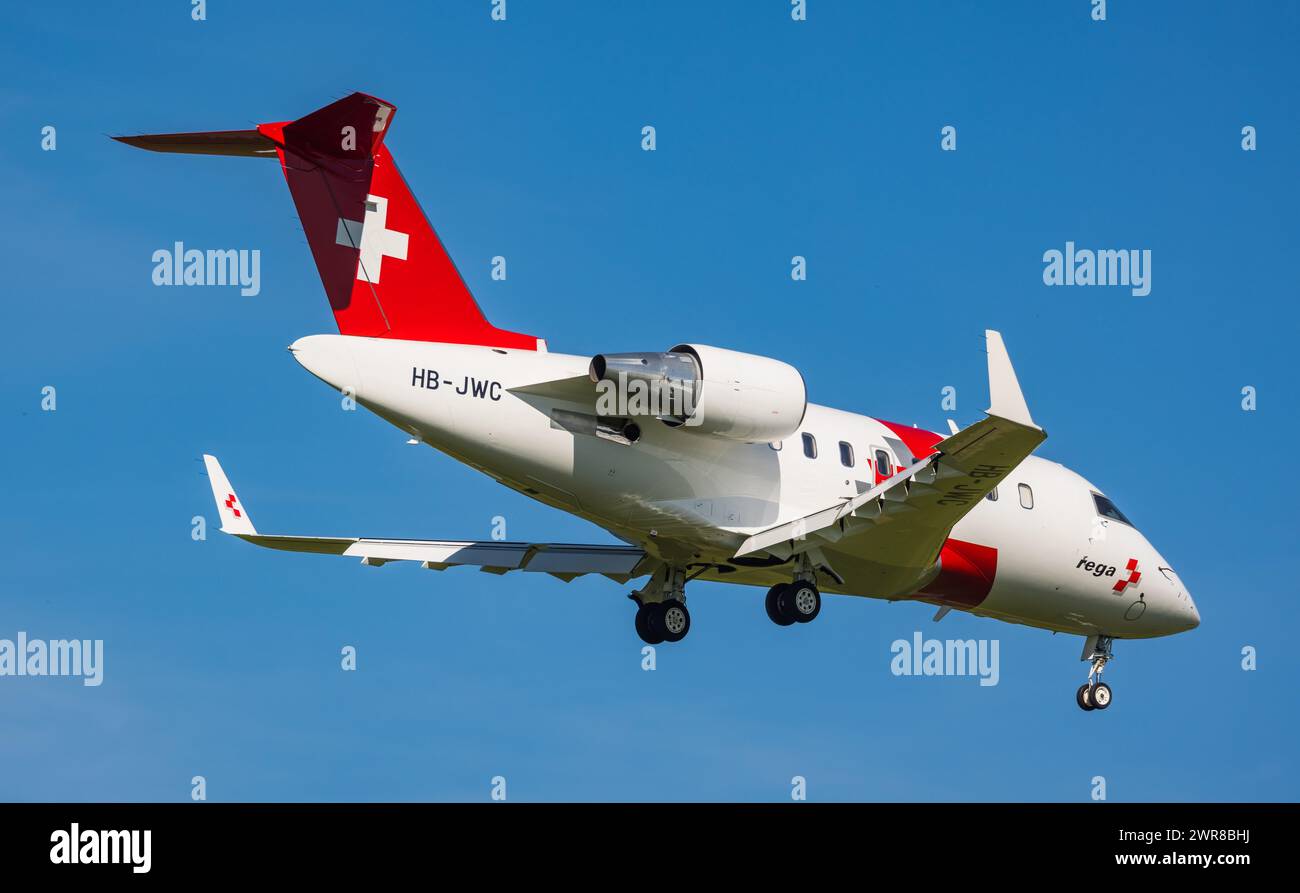 Bombardier challenger 650 hi-res stock photography and images - Alamy