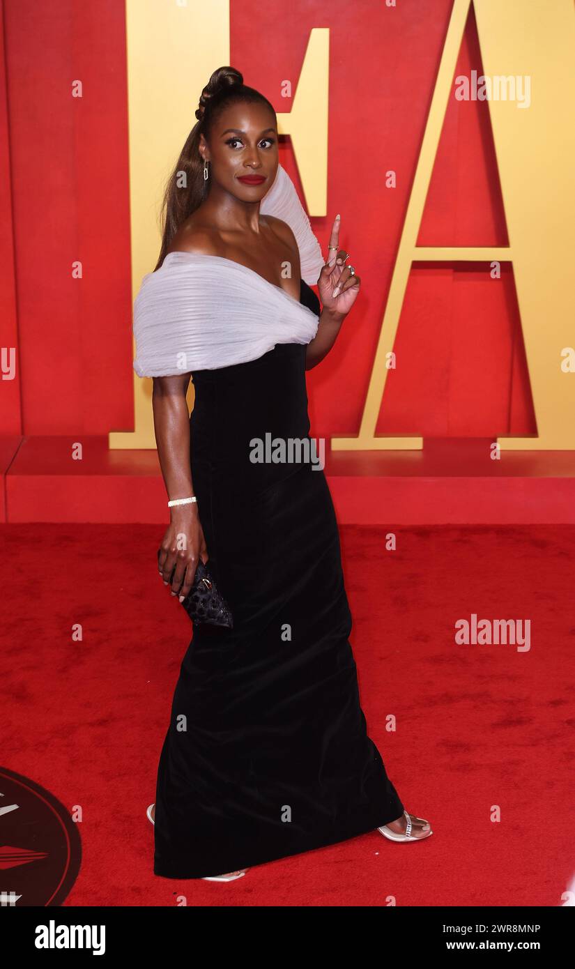 Issa Rae attends the 2024 Vanity Fair Oscar Party Hosted By Radhika ...