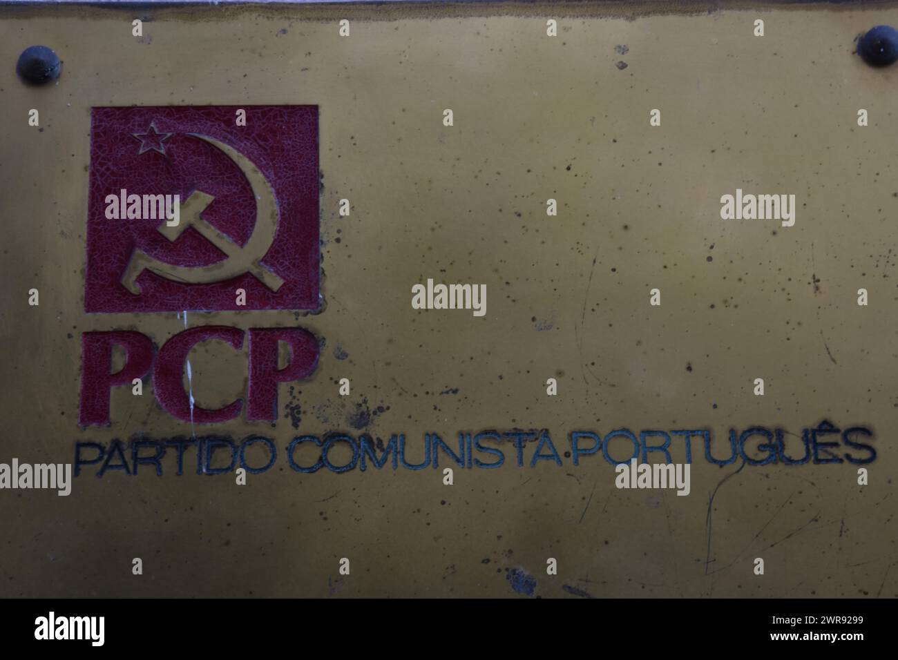 Faro partido hi-res stock photography and images - Alamy