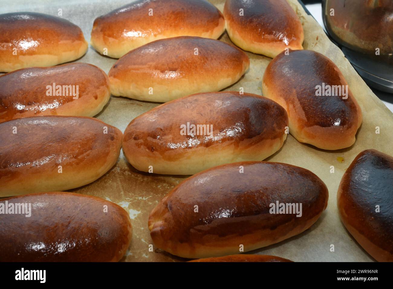 Baking sheet bakery bread hi-res stock photography and images - Alamy