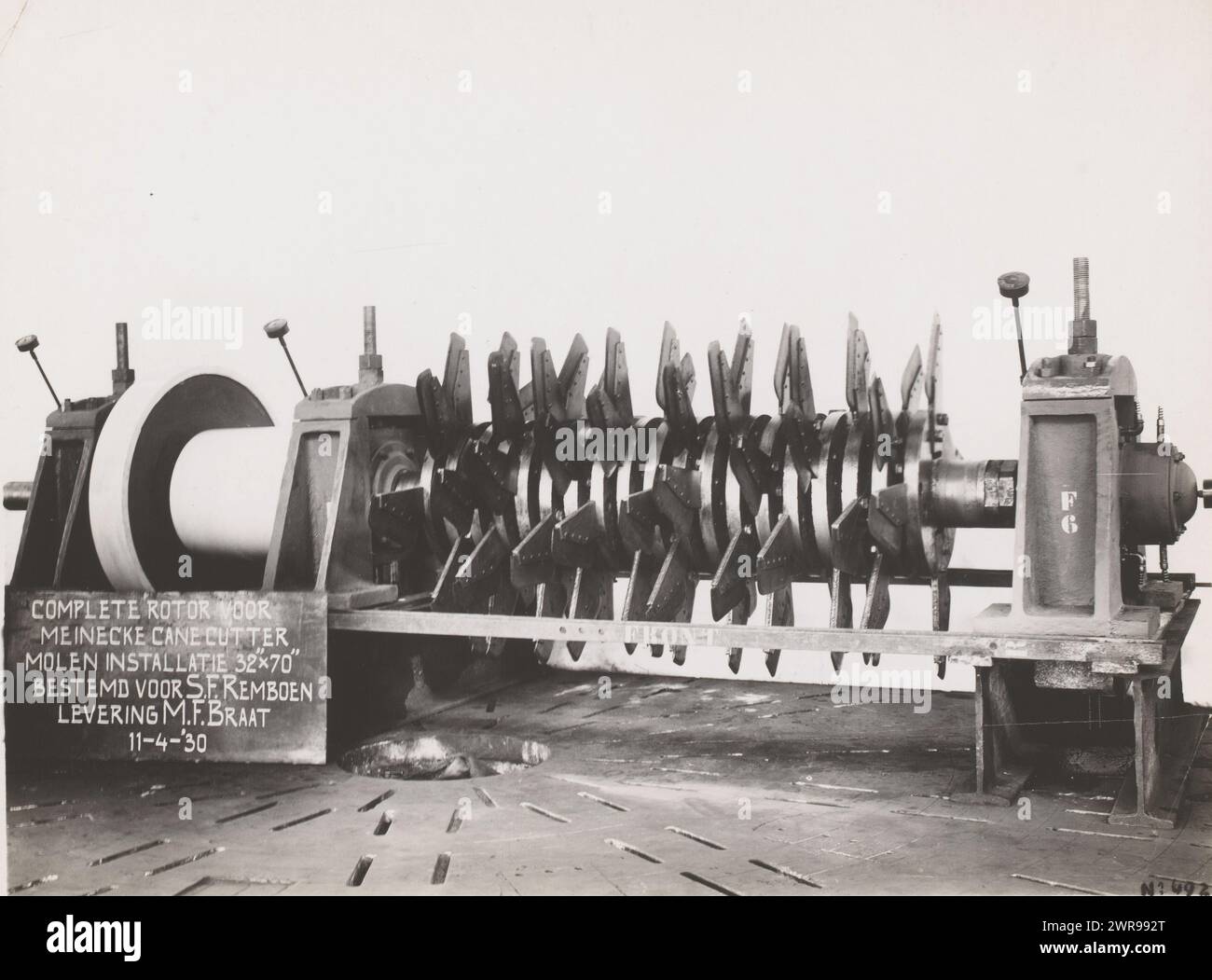 11 apr 1930 hi-res stock photography and images - Alamy