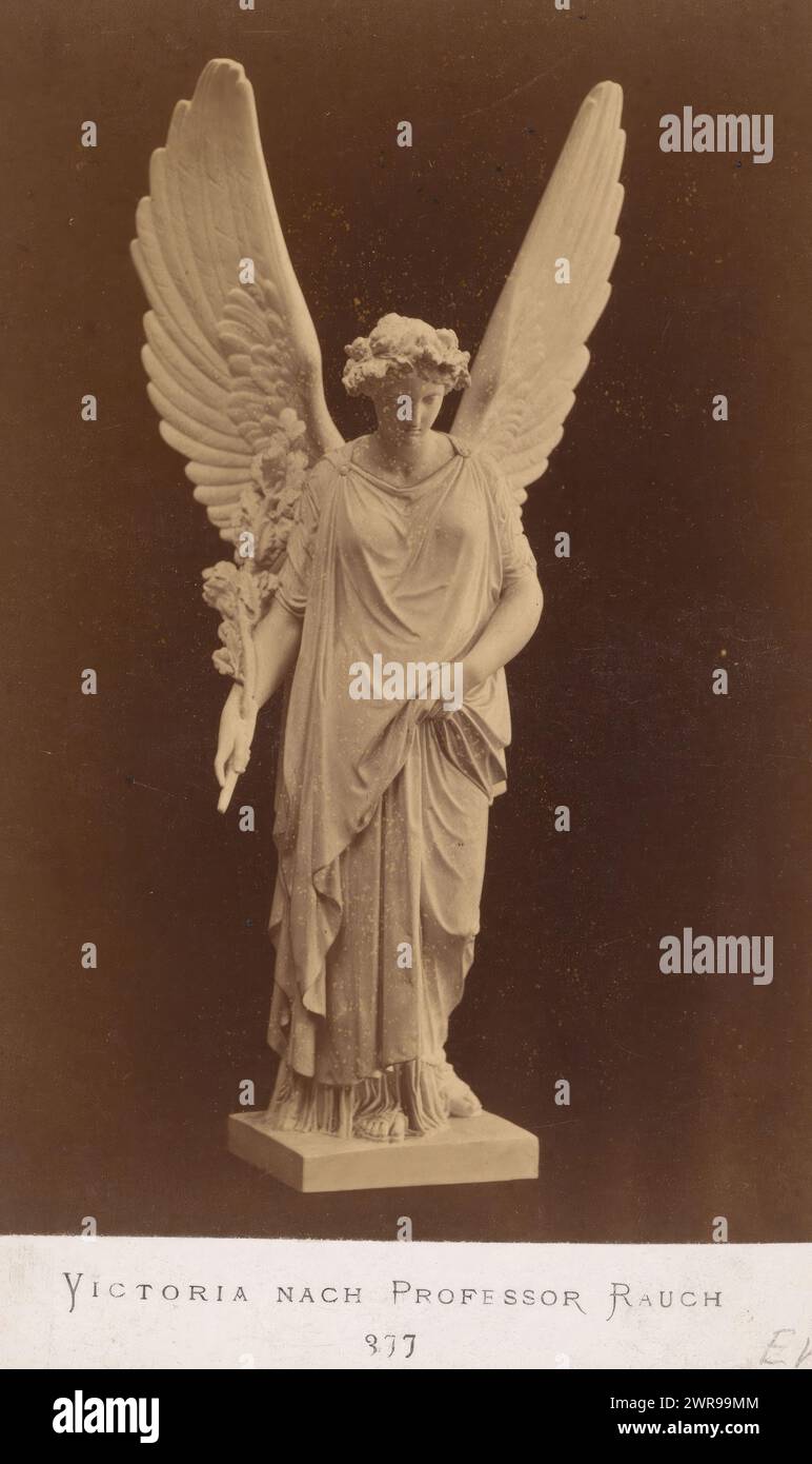 Sculpture of Victoria, Victoria nach Professor Rauch (title on object ...