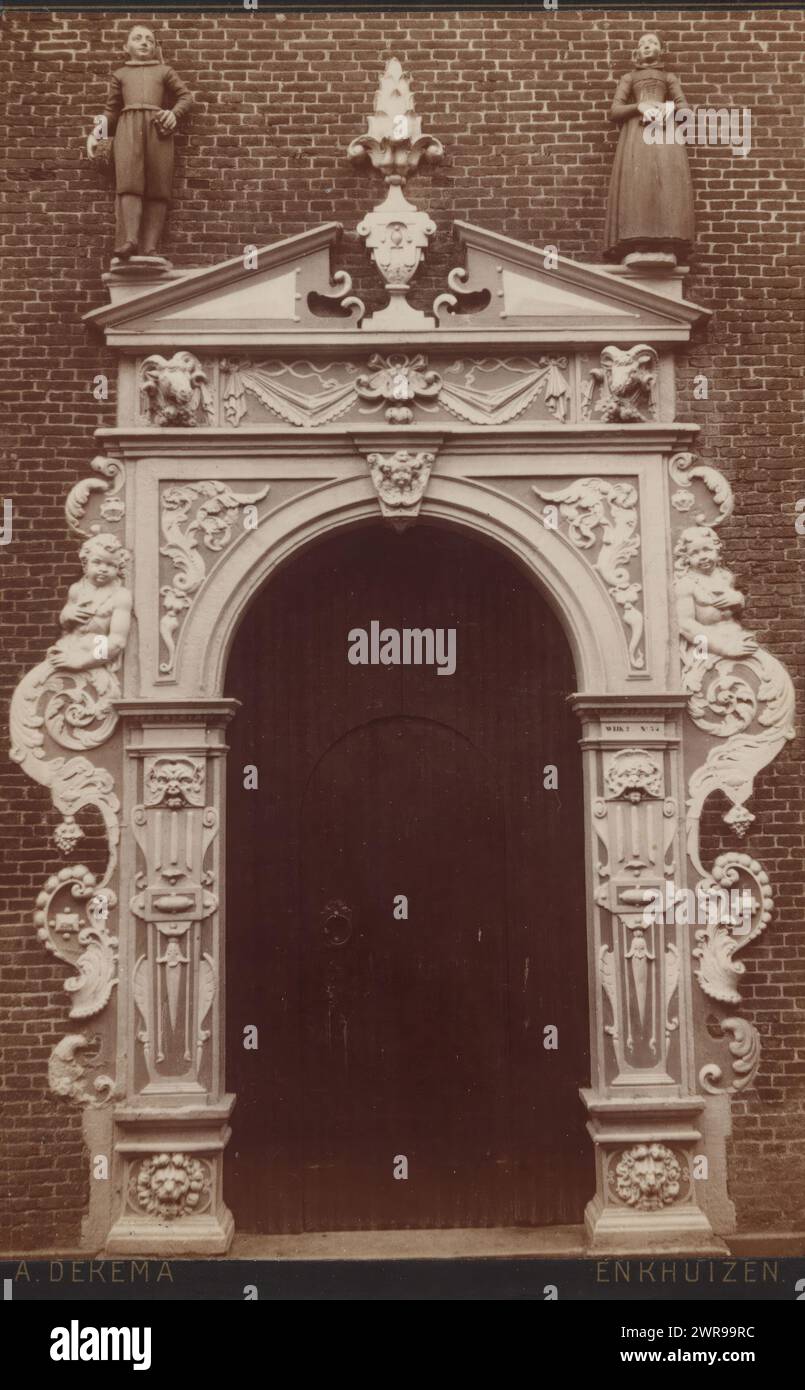 Gate of the orphanage in Enkhuizen, Albert Dekema, Enkhuizen, 1865 ...