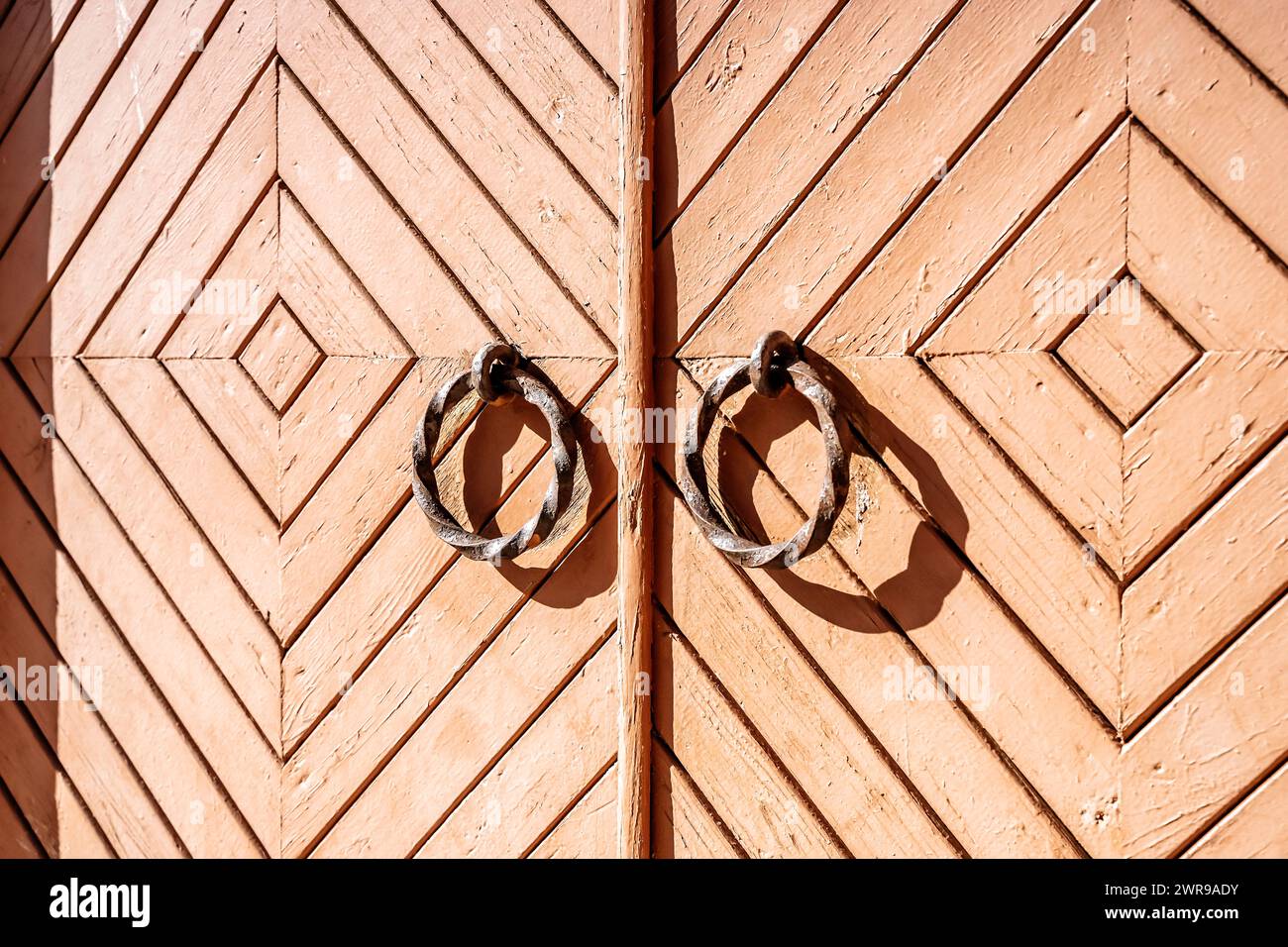 Rustic stable interior hi-res stock photography and images - Alamy