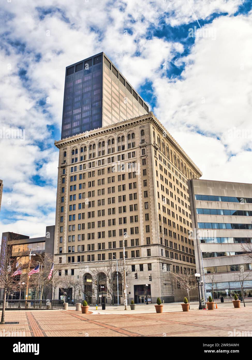 Buildings in downtown across from old courthouse Dayton Ohio 2024 Stock ...