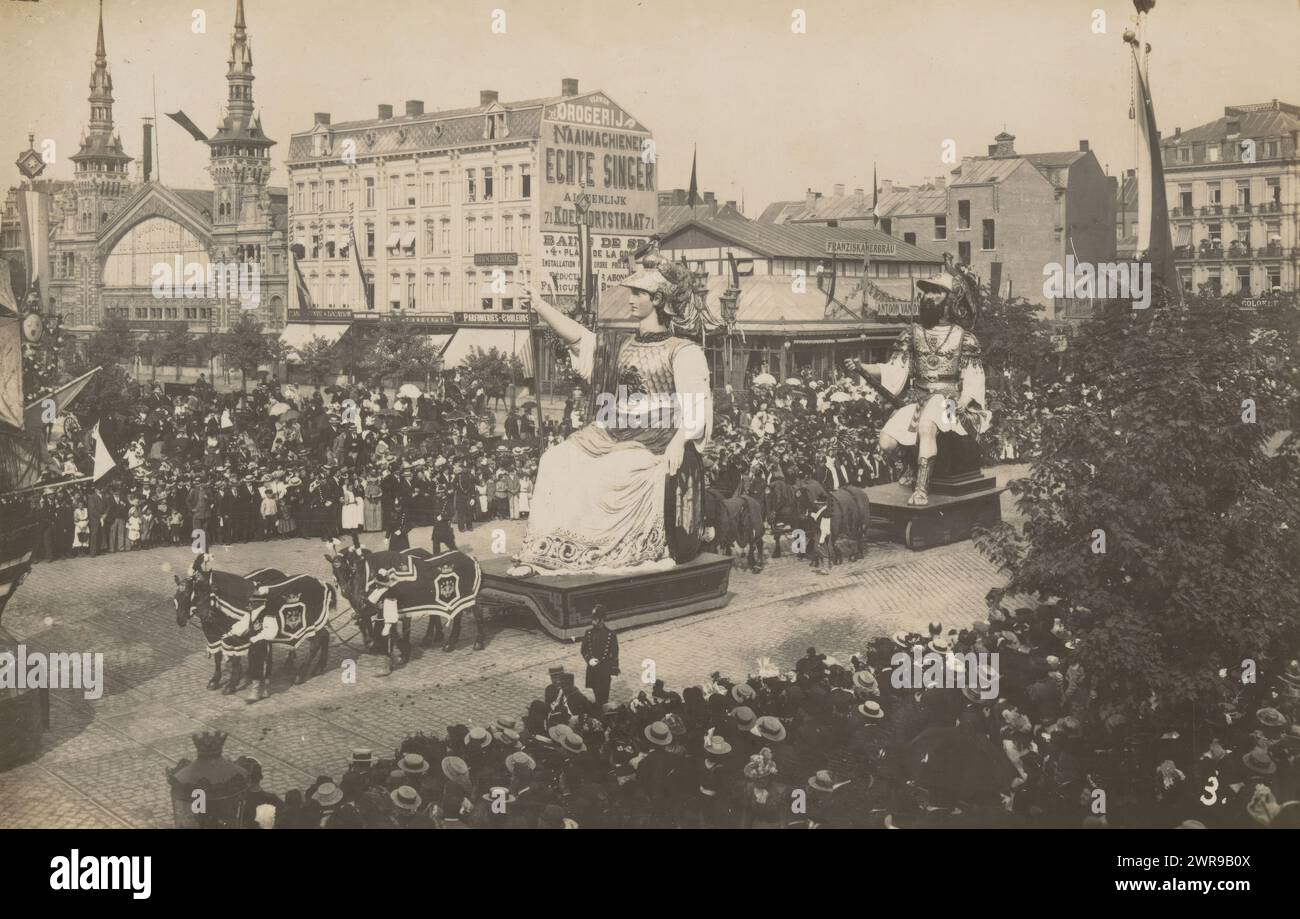 Giant and giantess hi-res stock photography and images - Alamy