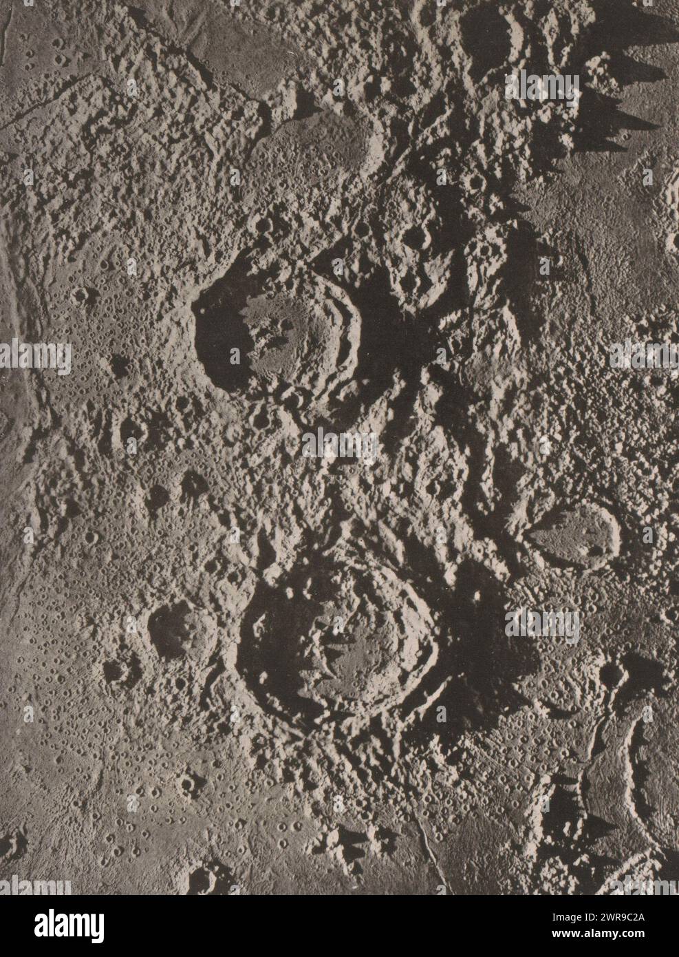 Das ringgebirge aristotle und eudoxus hi-res stock photography and ...