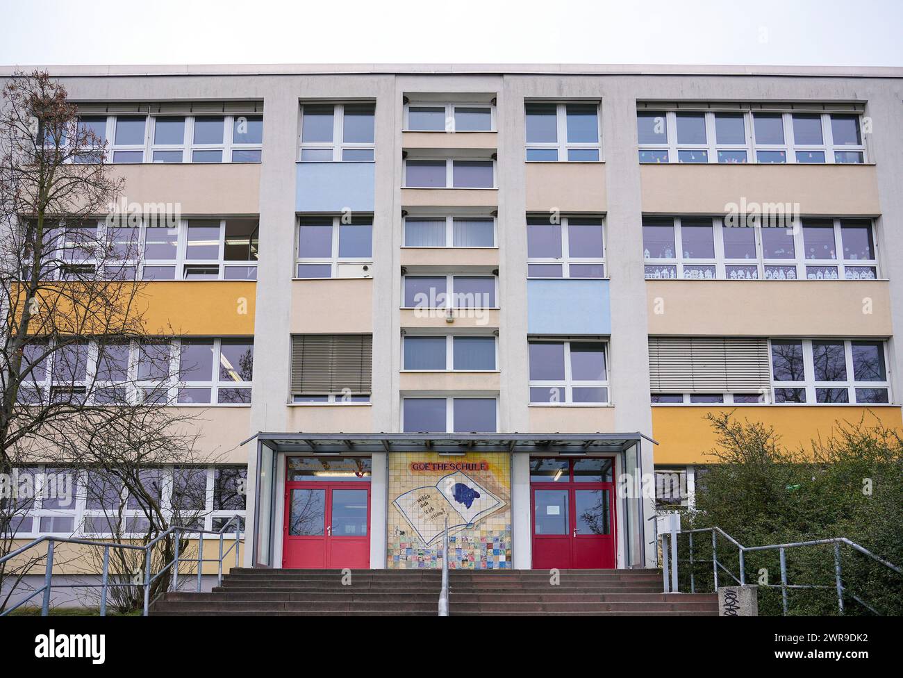 Goethe school hi-res stock photography and images - Alamy