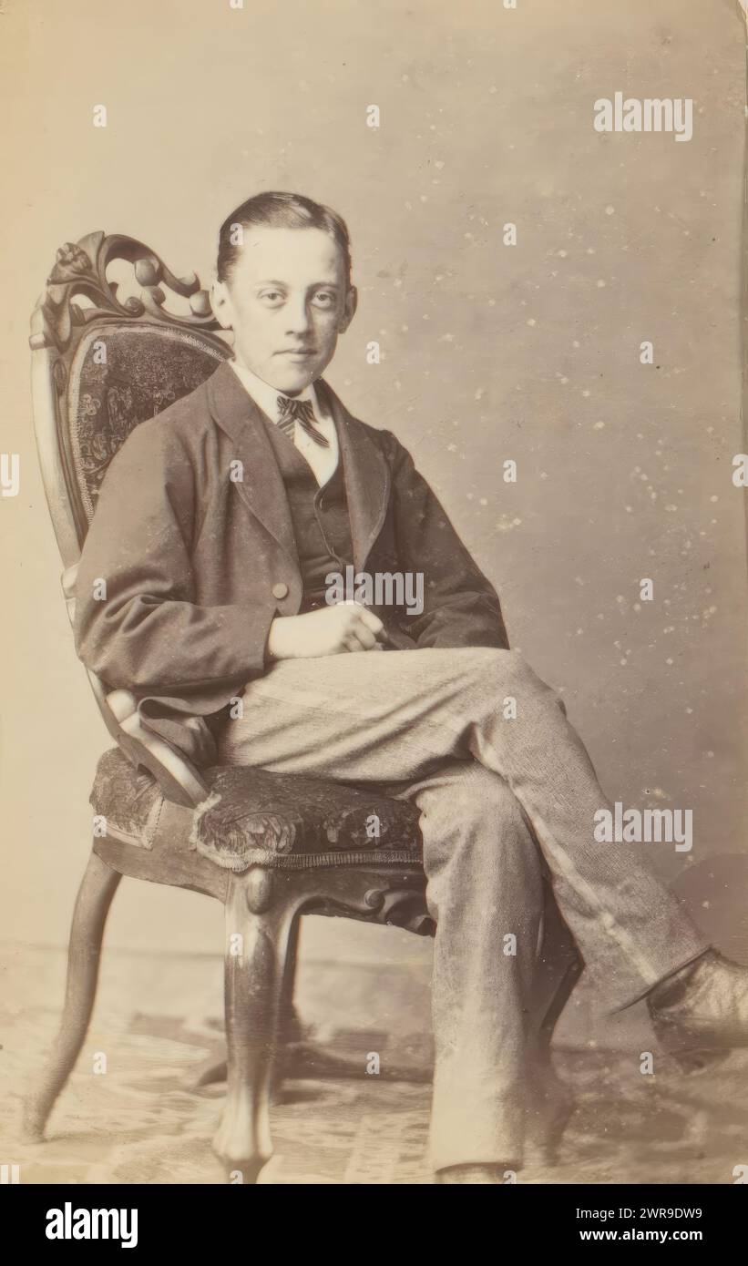 Portrait of a sitting boy, Willem, This photo is part of an album ...