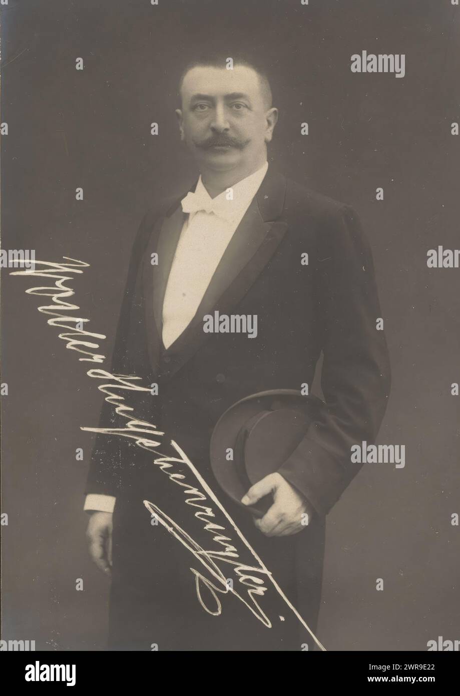 Wouter hugo tienruyter hi-res stock photography and images - Alamy