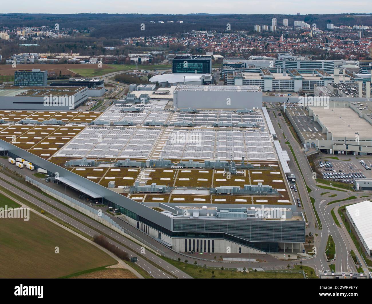 Moderne architektur zukunft hi-res stock photography and images - Alamy