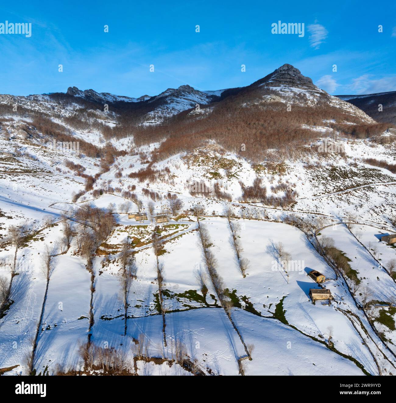 Winter landscape covered in snow in the surroundings of Guarguero ...