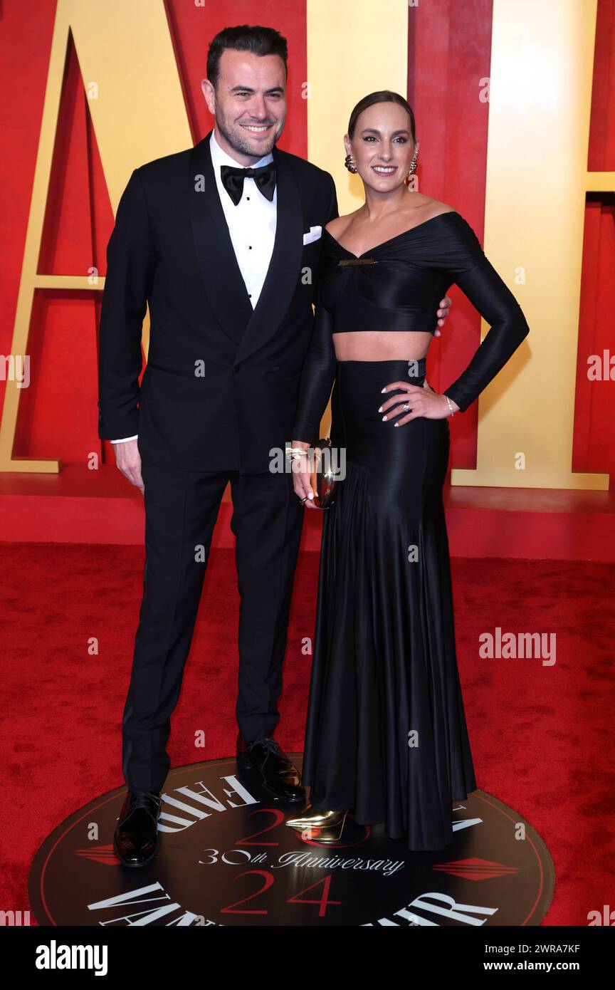Ben Winston mit Ehefrau Meredith Winston bei der Vanity Fair Oscar Party 2024 anlässlich der 96 ...
