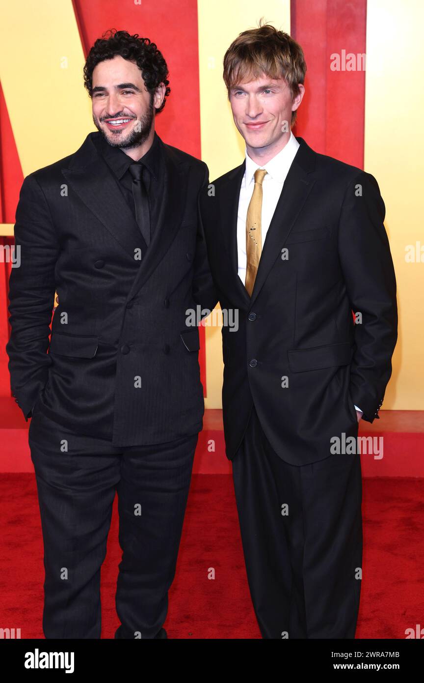 Zac Posen und Harrison Ball bei der Vanity Fair Oscar Party 2024 ...