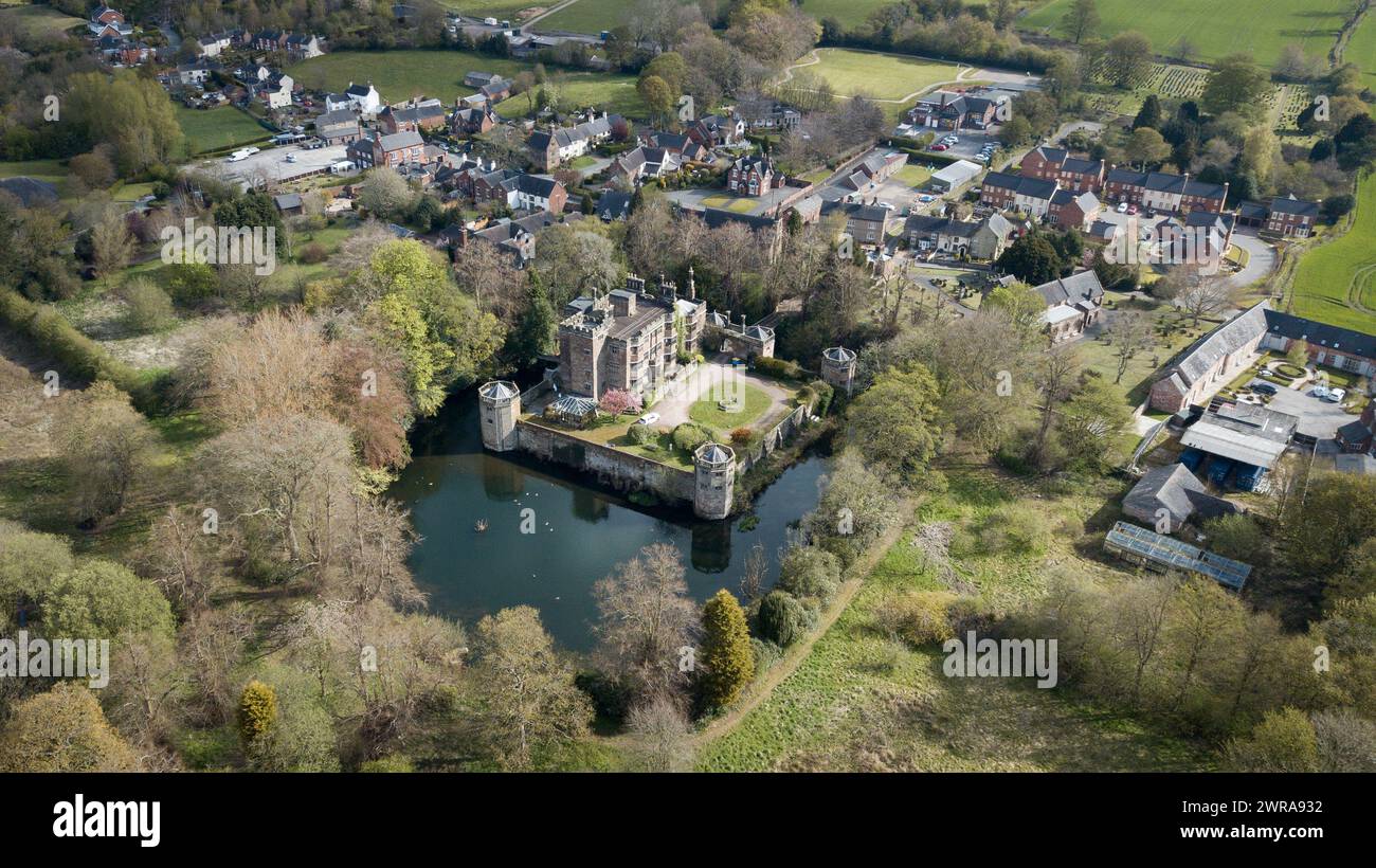 29/04/21 Caverswall Castle, one of the last habitable moated castle in ...