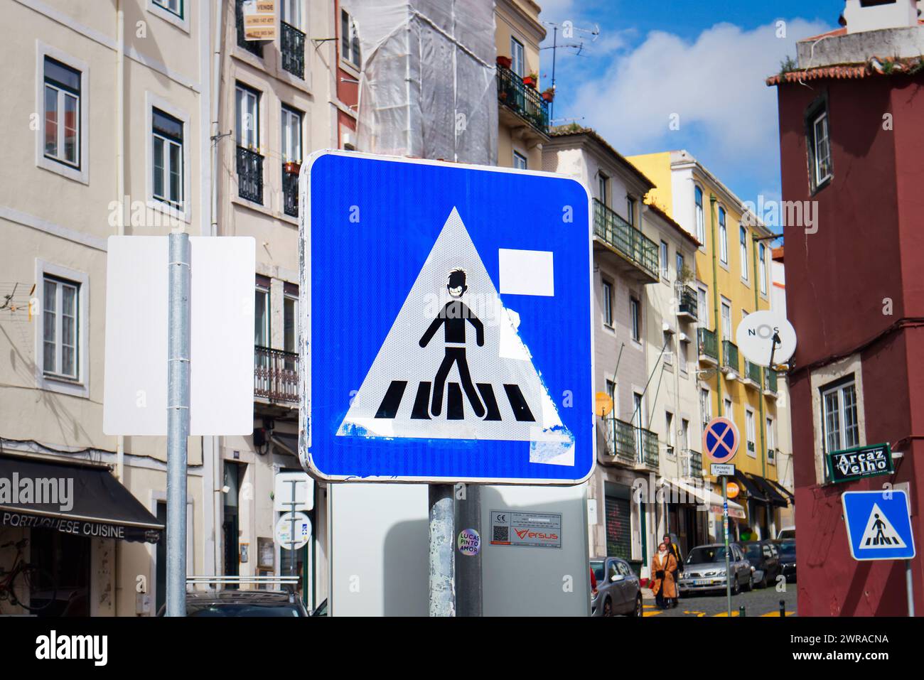 Pedestrian Crossing Sign in Lisbon, Portugal Stock Photo - Alamy
