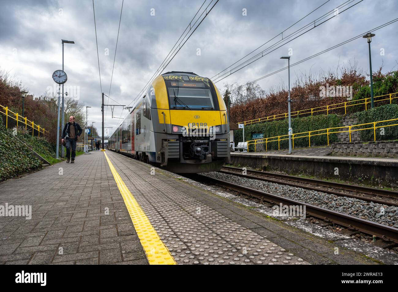 Highspeed train low angle hi-res stock photography and images - Alamy