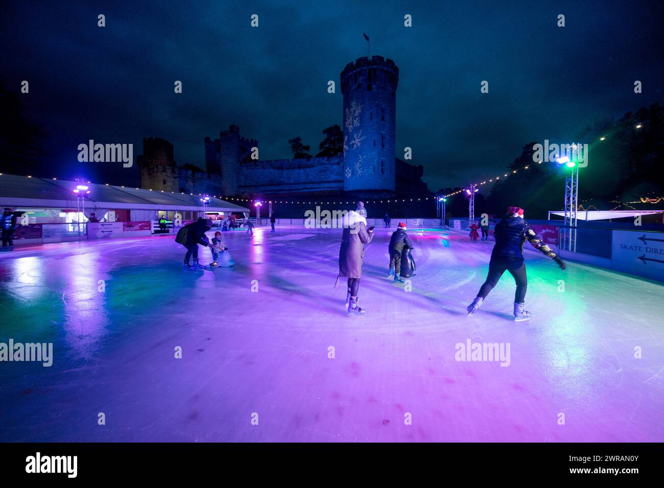 Warwick castle ice rink hi-res stock photography and images - Alamy