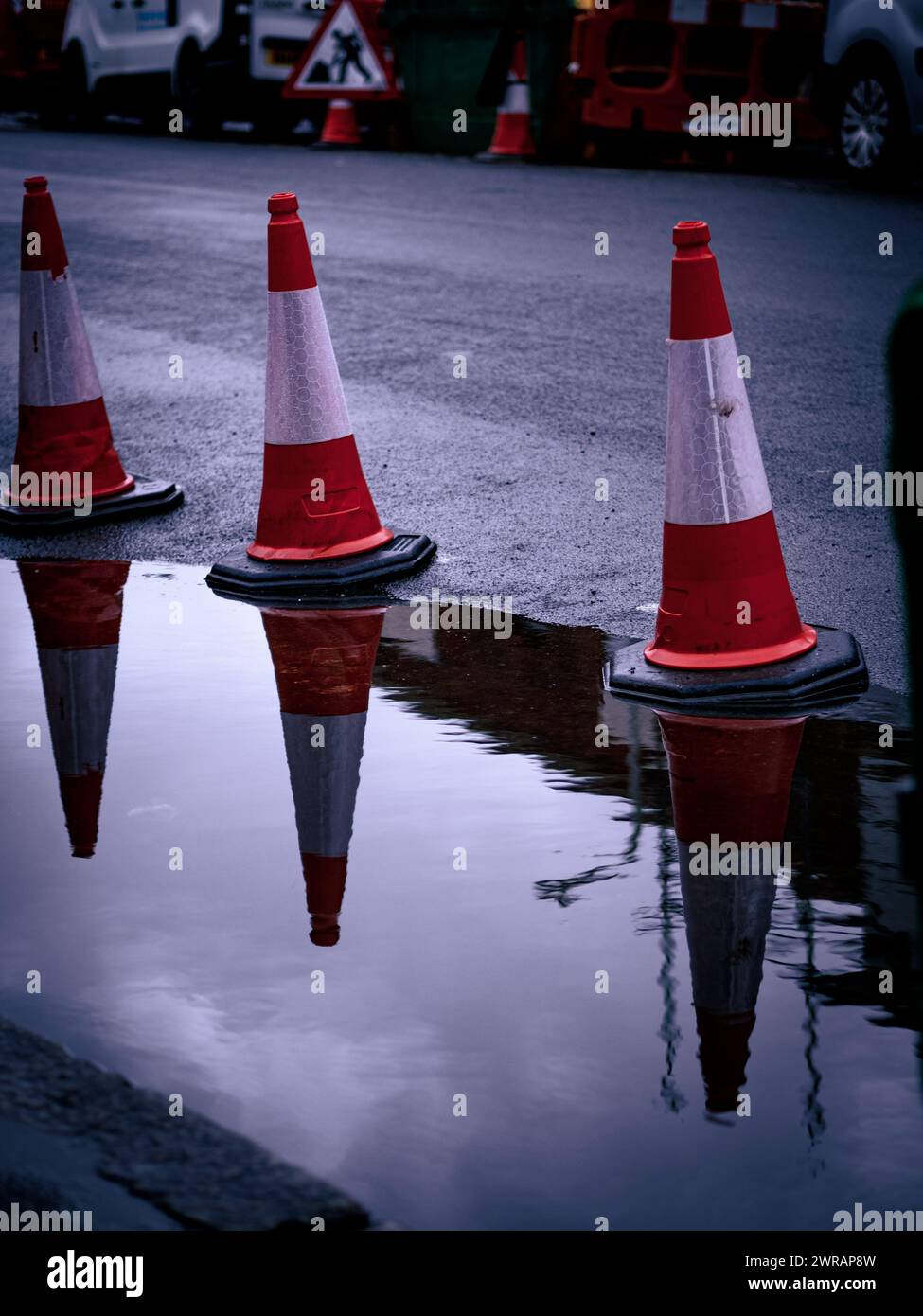 Flood traffic hi-res stock photography and images - Alamy