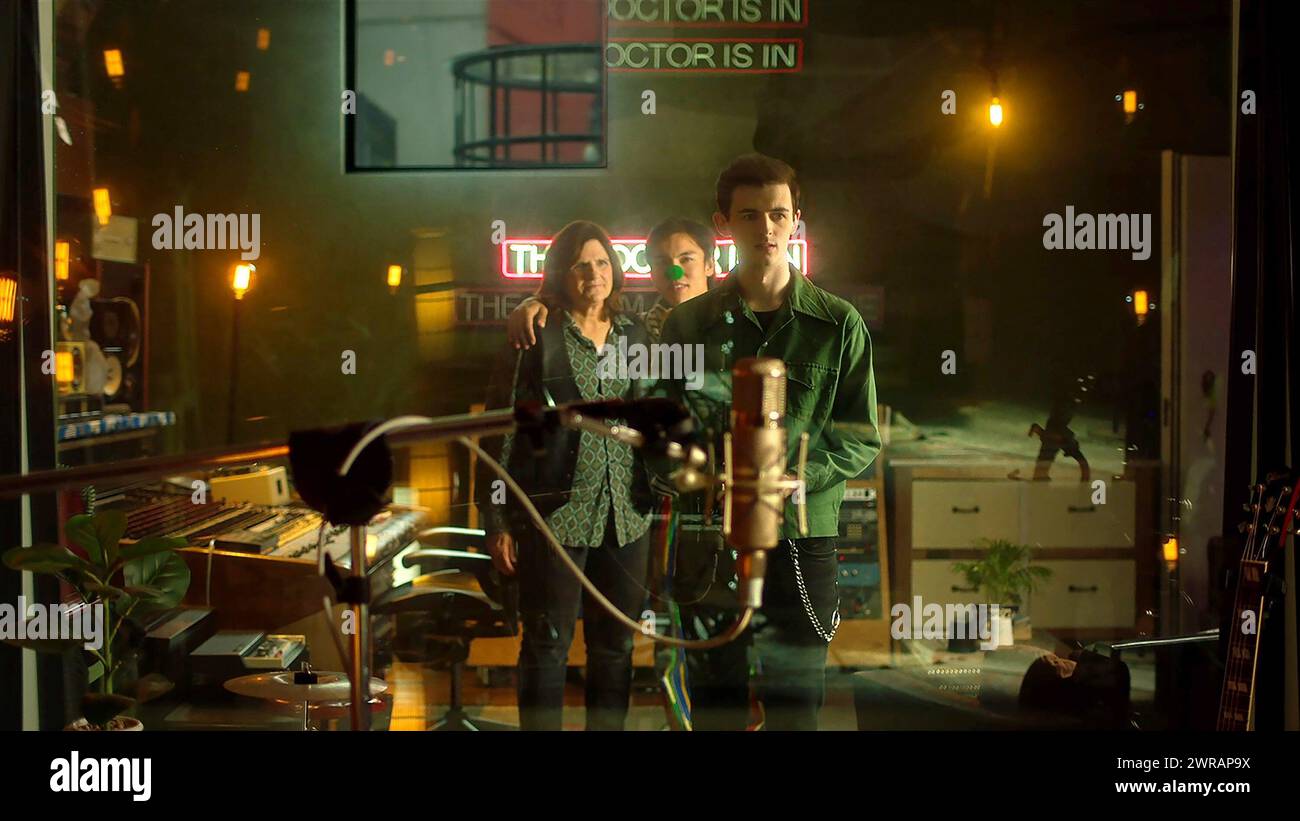 GLITTER & DOOM, (aka GLITTER AND DOOM), from left: Amy Ray, Alex Diaz ...