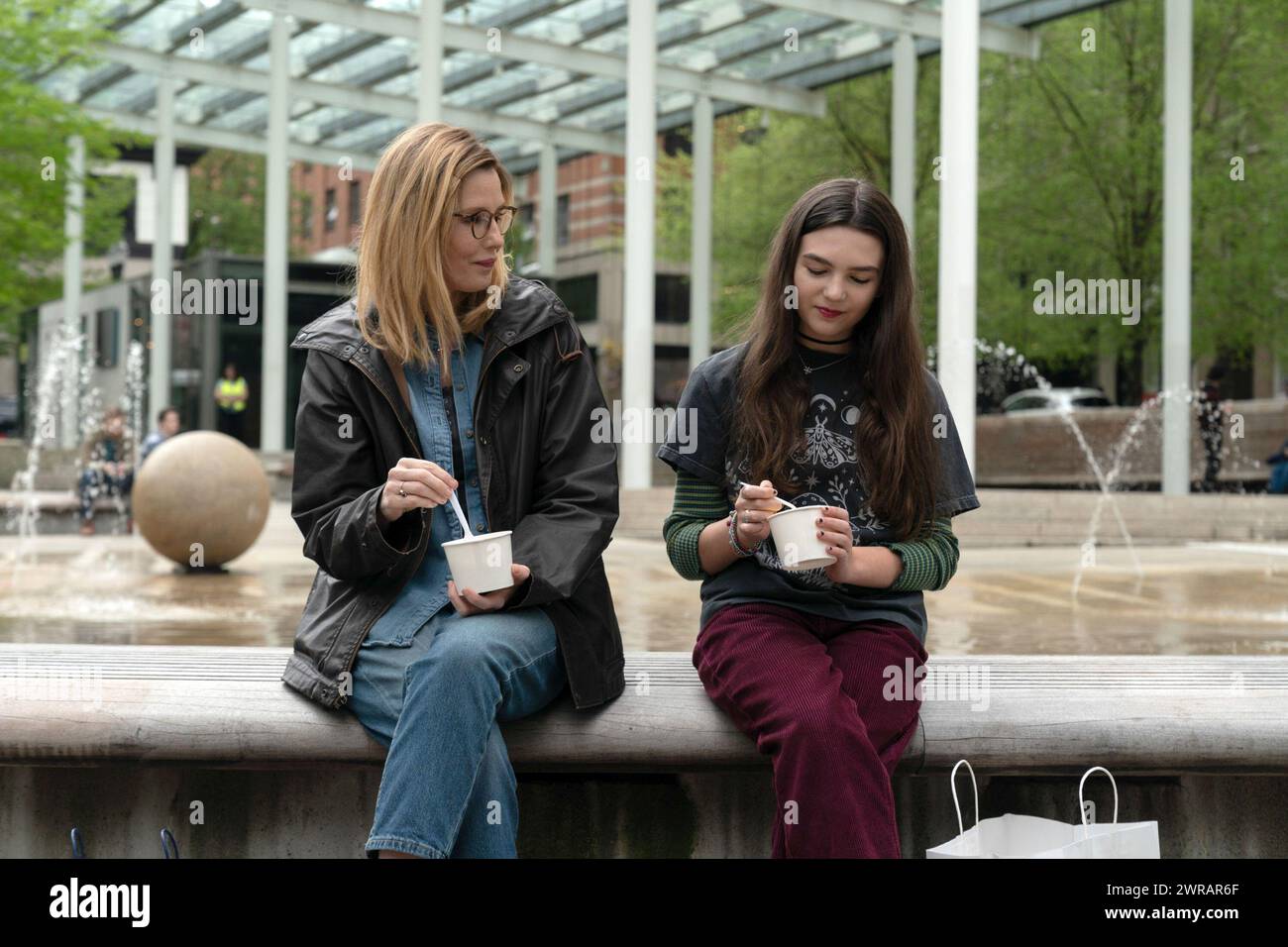 LITTLE WING, from left: Kelly Reilly, Brooklynn Prince, 2024. ph ...