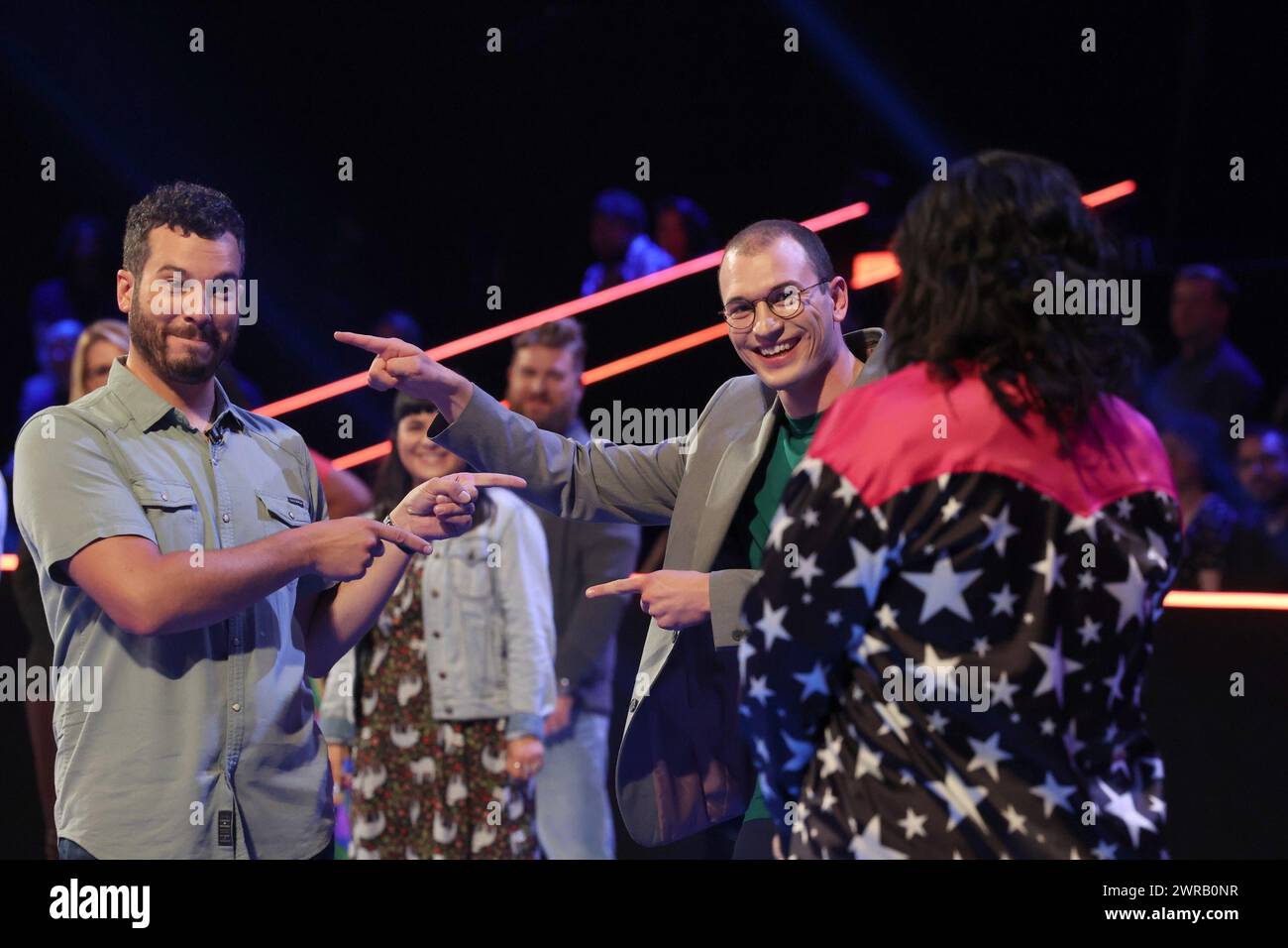 THE FLOOR, from left: contestants Tom, Jasper, It's a Horror Show ...