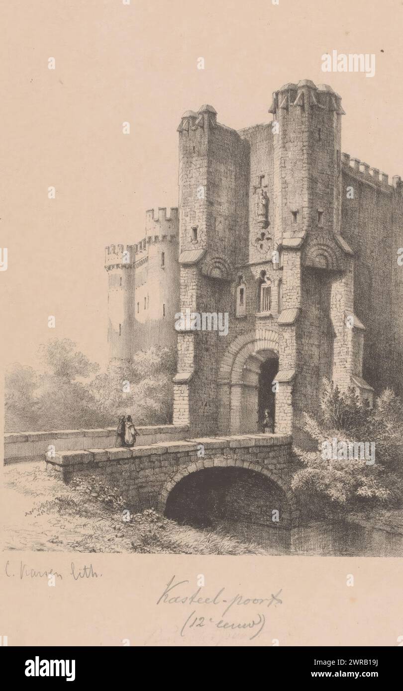 13th century entrance gate hi-res stock photography and images - Alamy