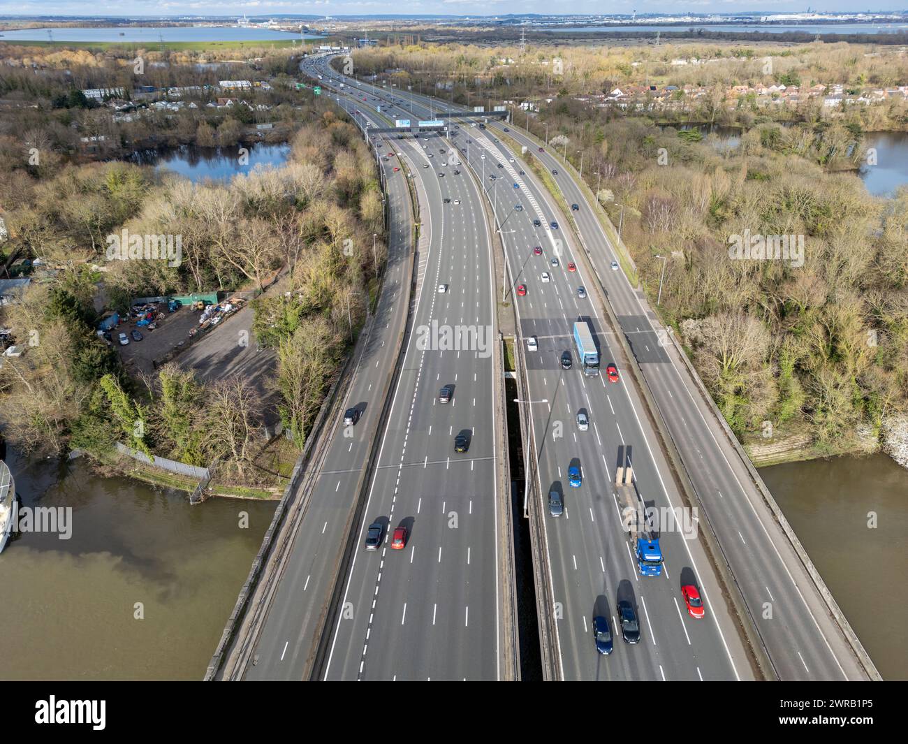 Aerial view of the M25 motorway near Runnymede, Surrey, England, UK ...