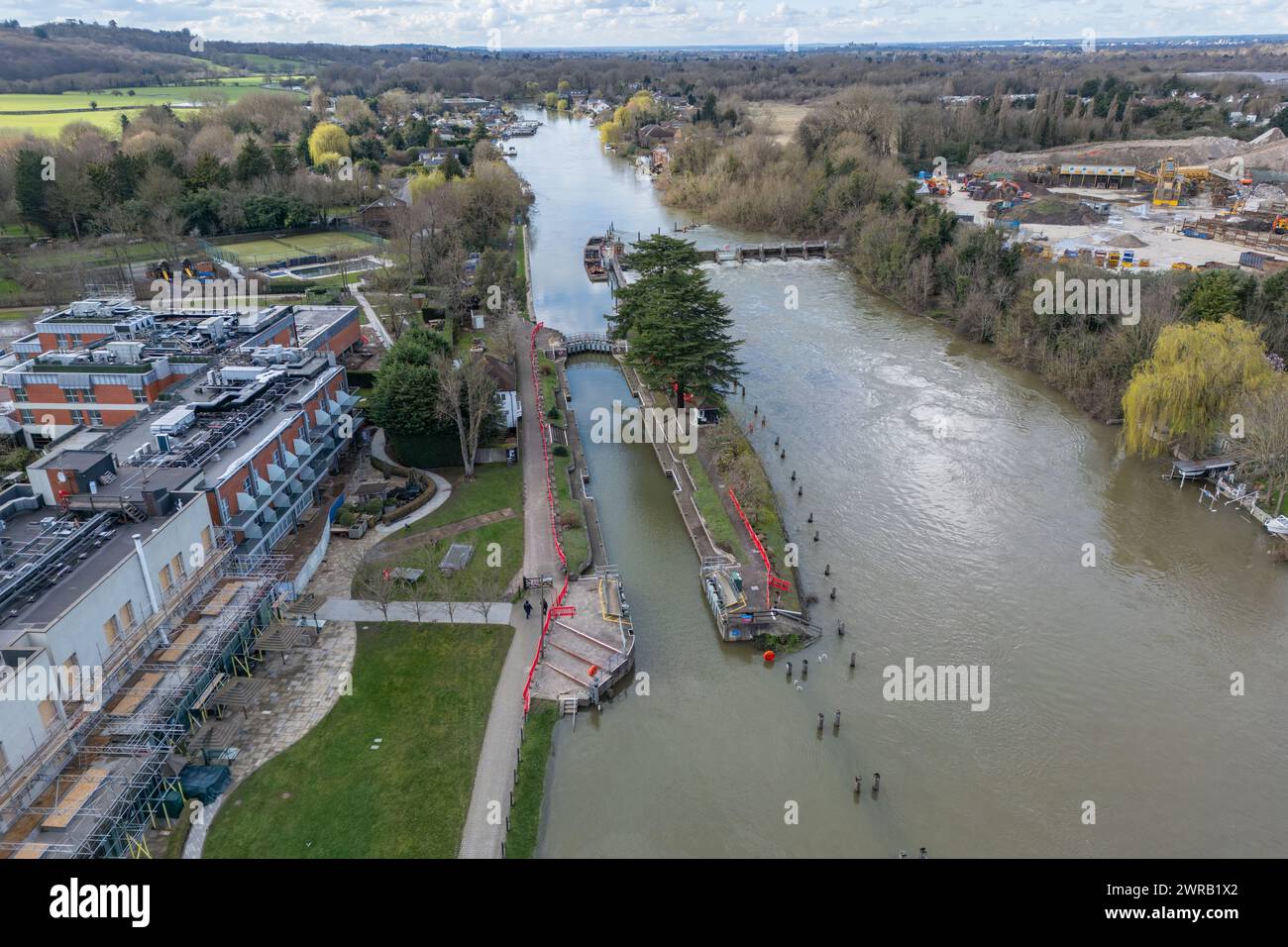 Aerial view of the Bell Weir Lock on the River Thames at Runnymede, England Stock Photo - Alamy