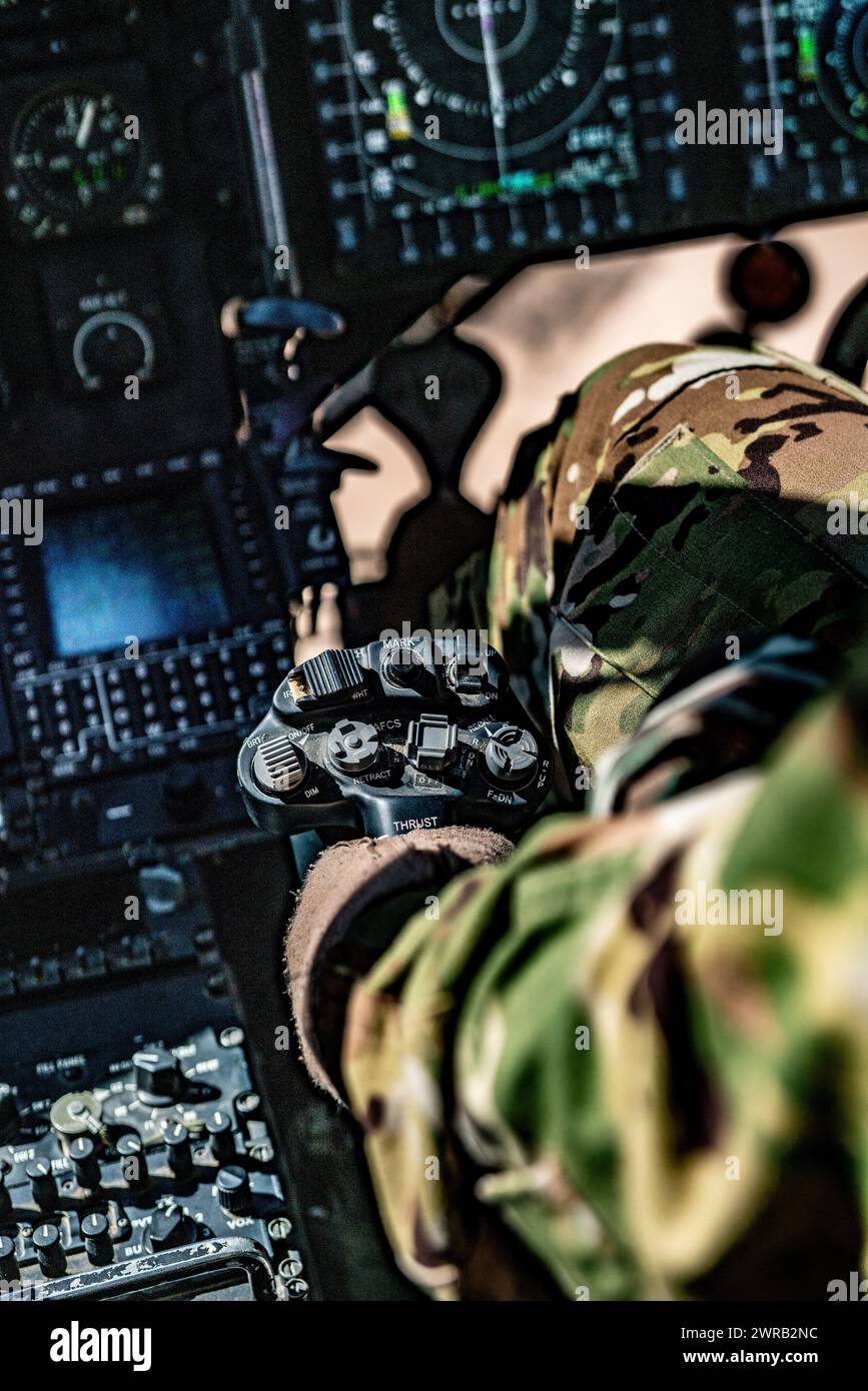 Paratroopers assigned to B Co, 3-82 General Support Aviation Battalion ...