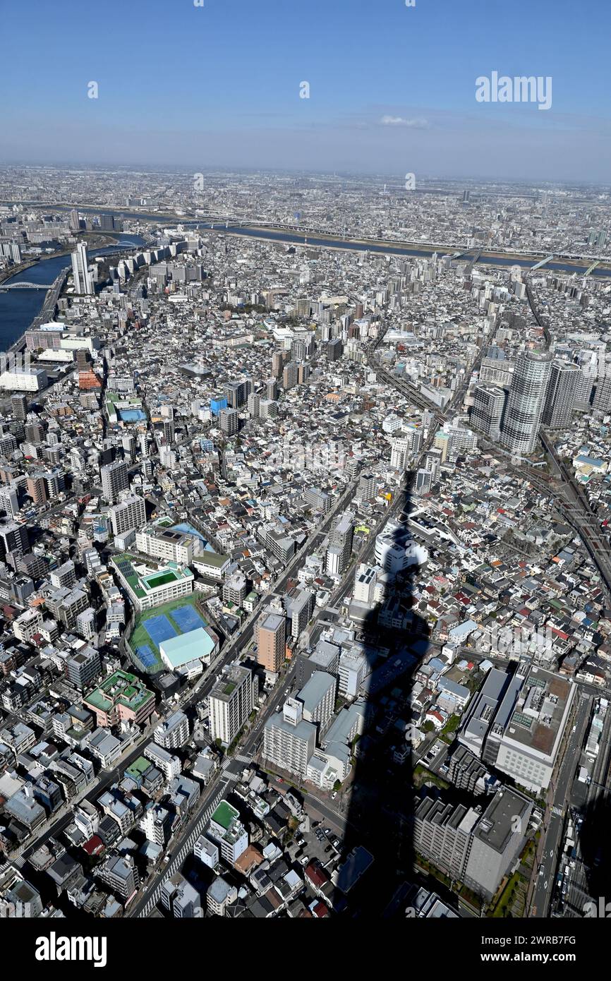 Tokyo Skytree’s shadow on downtown Tokyo – Sumida City, Tokyo, Japan ...