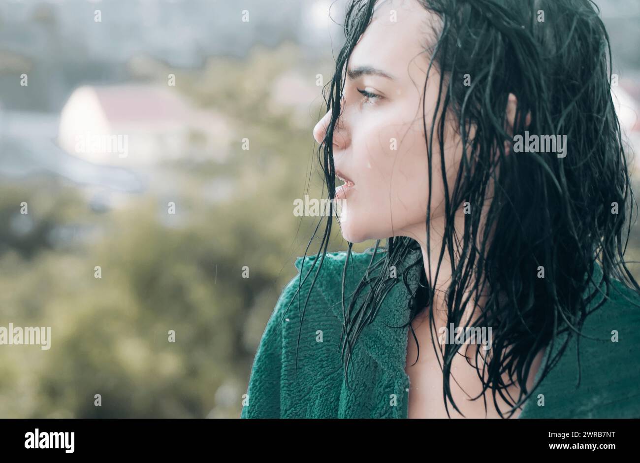 Woman in rain. Picture emotion woman. Sad female mood. Woman emotions ...