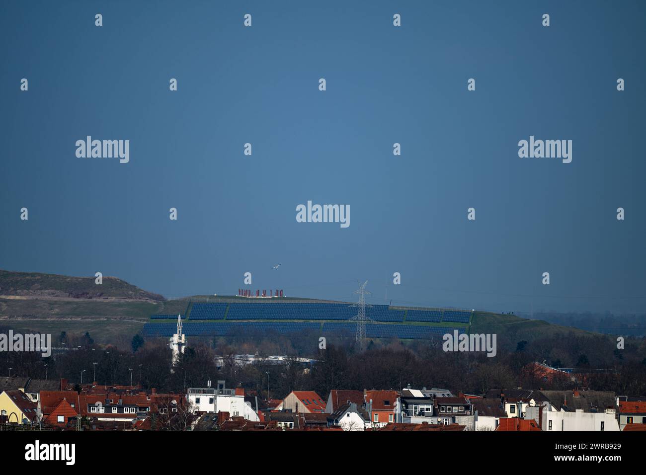 Mit henge hi-res stock photography and images - Alamy