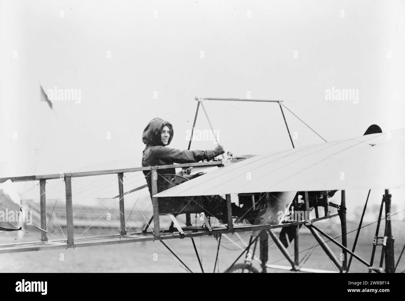 Harriet Quimby in cockpit of plane, 1911., Quimby, Harriet, 1875-1912 ...