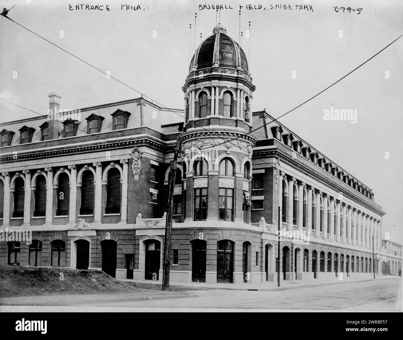 1913 shibe park philadelphia hi-res stock photography and images - Alamy