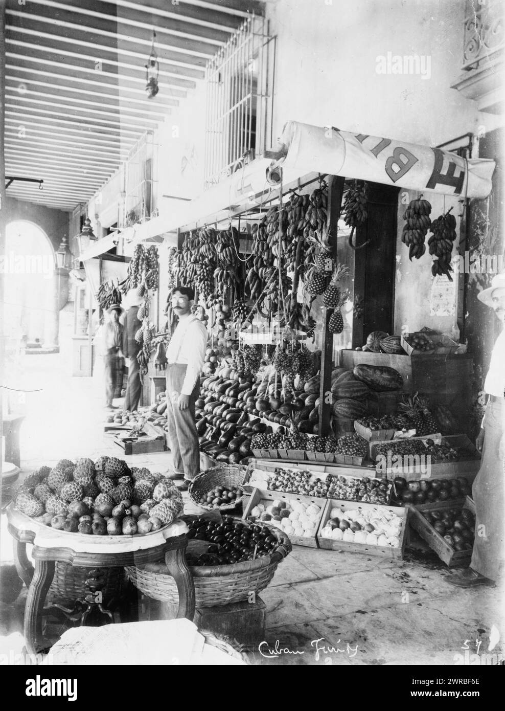 Cuban fruits Black and White Stock Photos & Images - Alamy