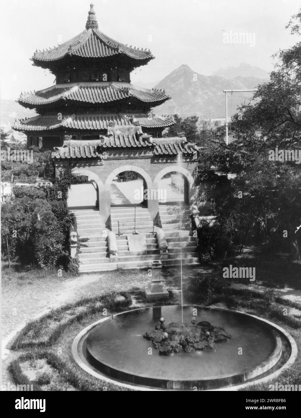 Temple of Heaven, Seoul, Korea, 1925, Temples, Korea, Seoul, 1920-1930 ...