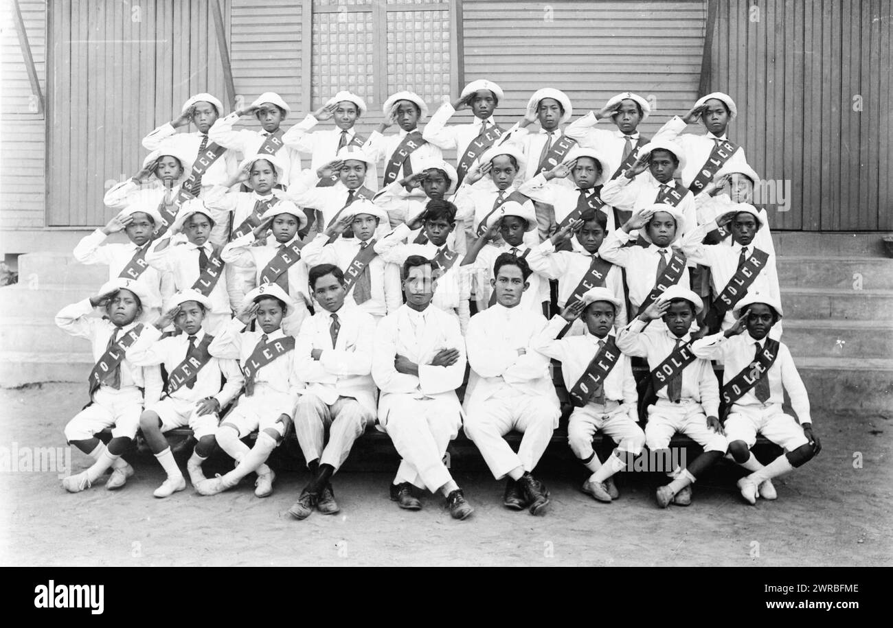 Track team, Manila, Philippine Islands, between ca. 1900 and 1923, Track athletics, Philippines ...