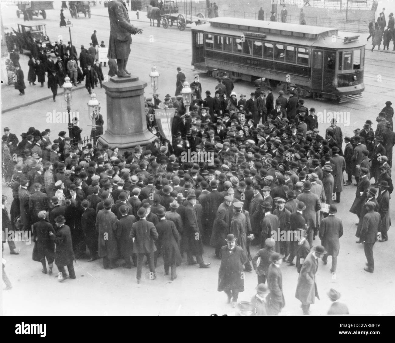 1913 prints hi-res stock photography and images - Alamy