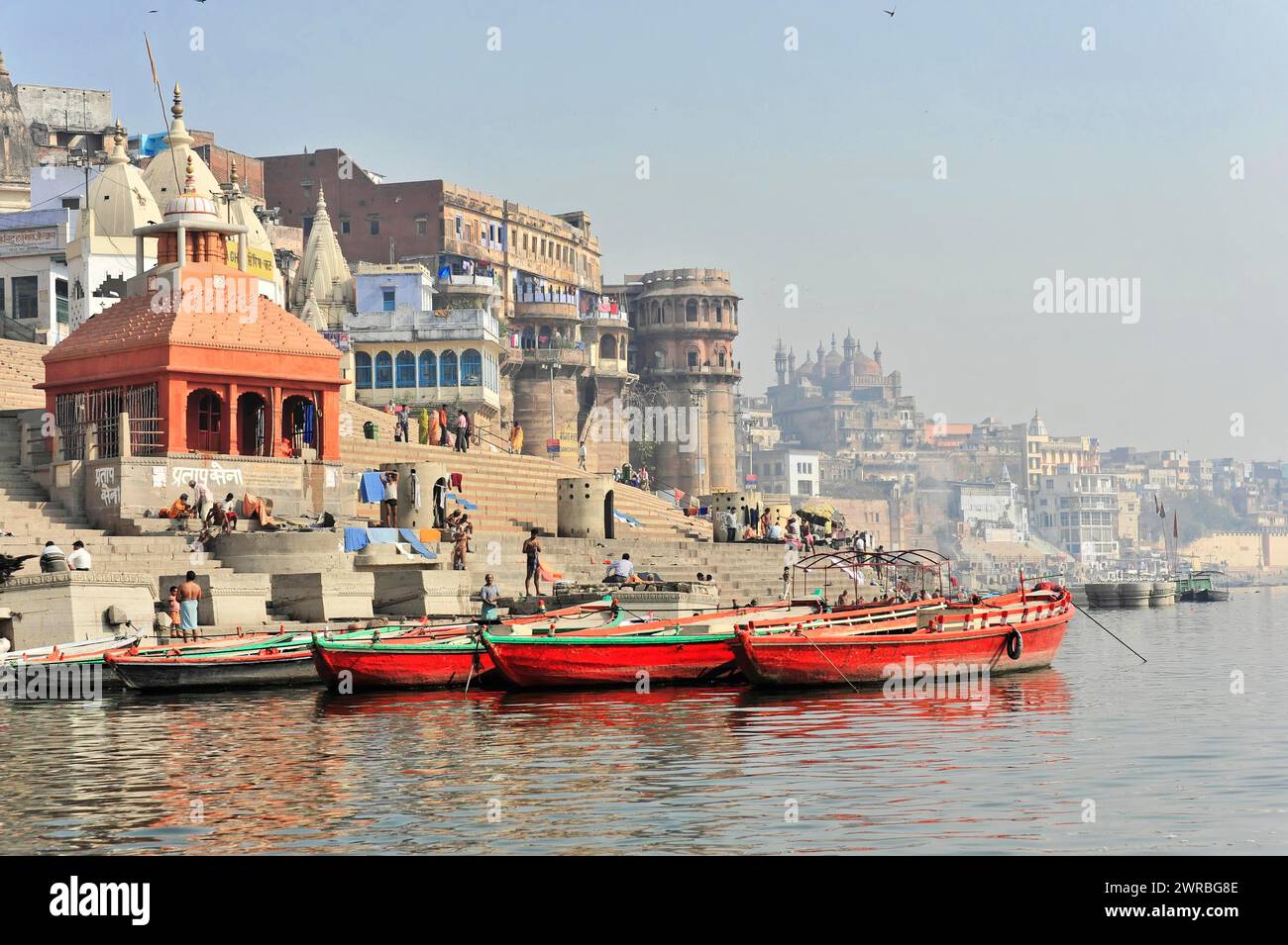 Varanasi architecture hi-res stock photography and images - Alamy