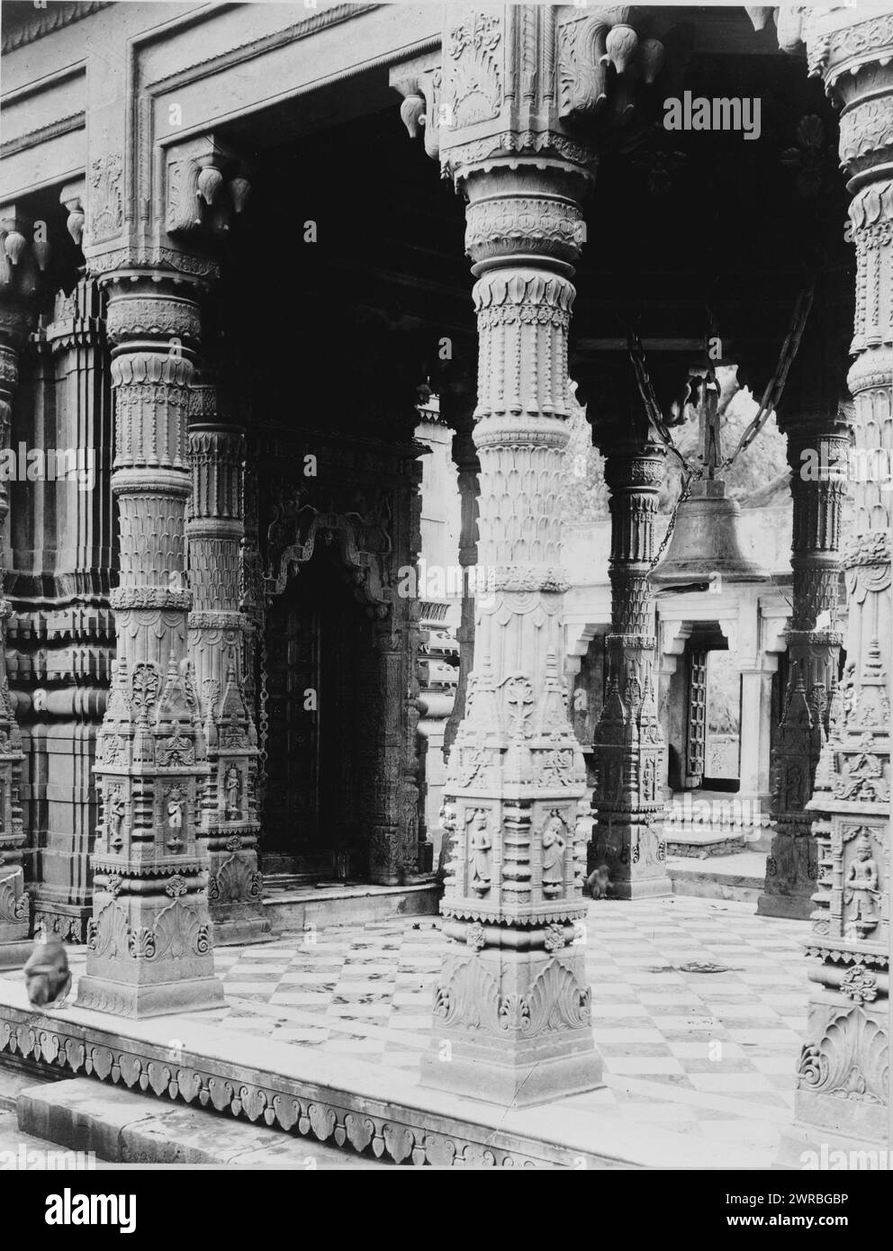 Temples of varanasi Black and White Stock Photos & Images - Alamy